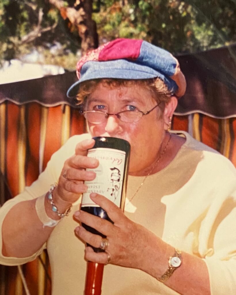 Beverley Charlton (Howell) - Mount Alexander Funerals