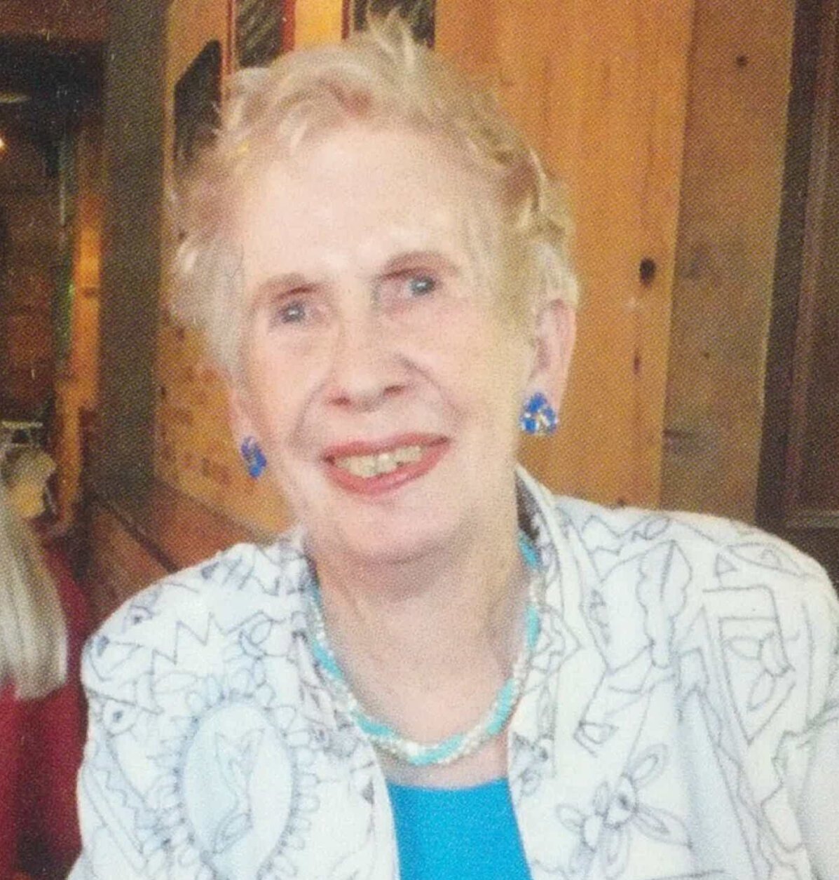 Mavis Evelyn Hillman - Mount Alexander Funerals